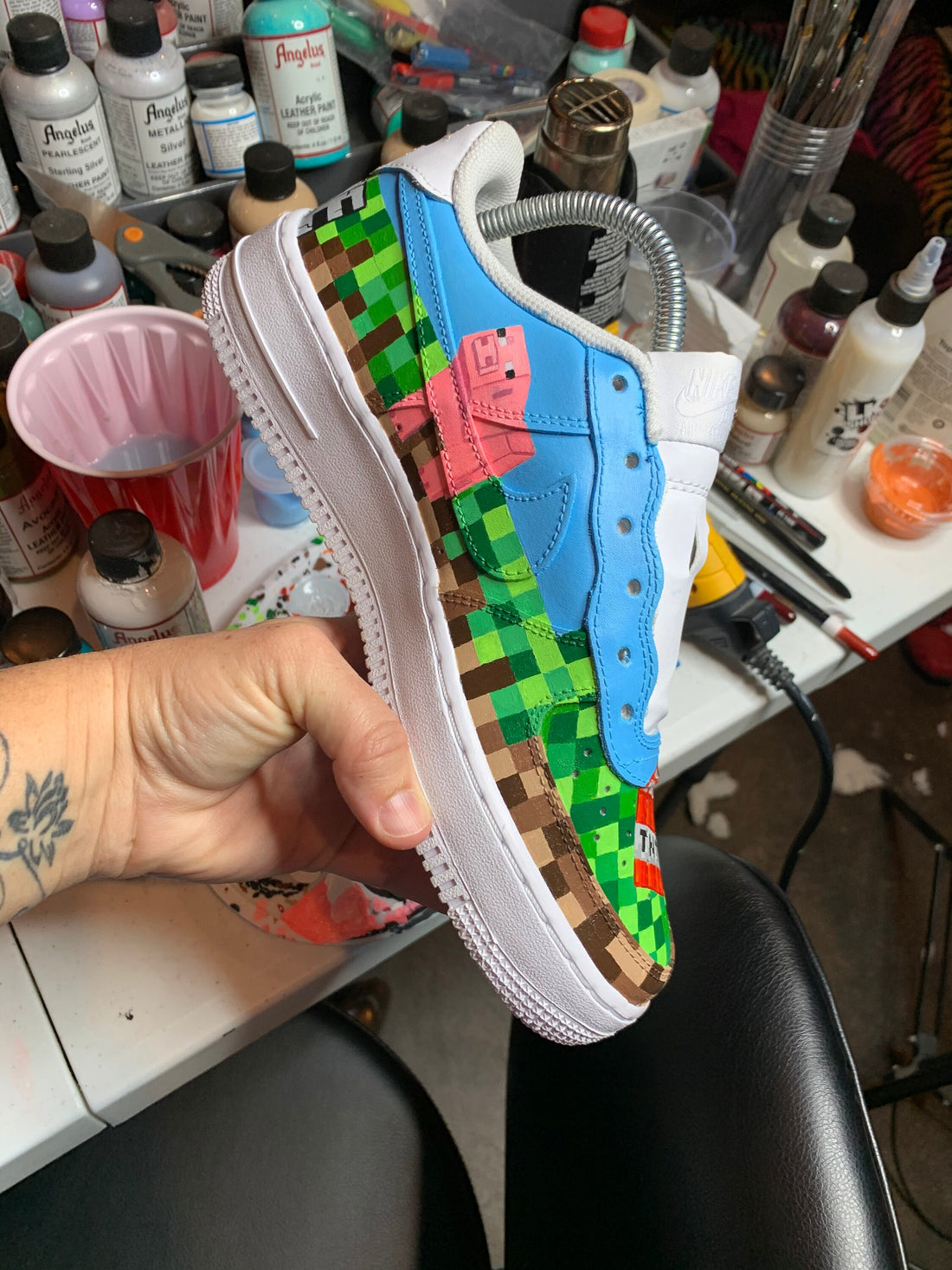 Minecraft Graffiti Custom Air Force 1 – customasurprise